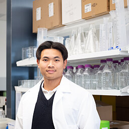 Myasthenia Gravis: Causes, Risk Factors, Diagnosis, Treatment and ...